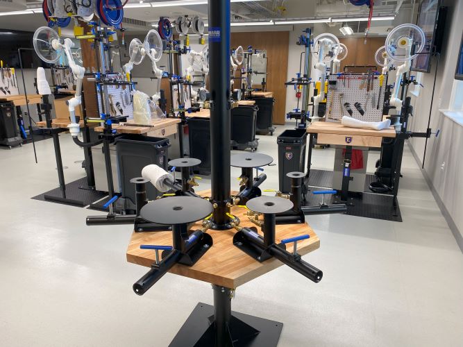 6 Top Station - Leonard Industries